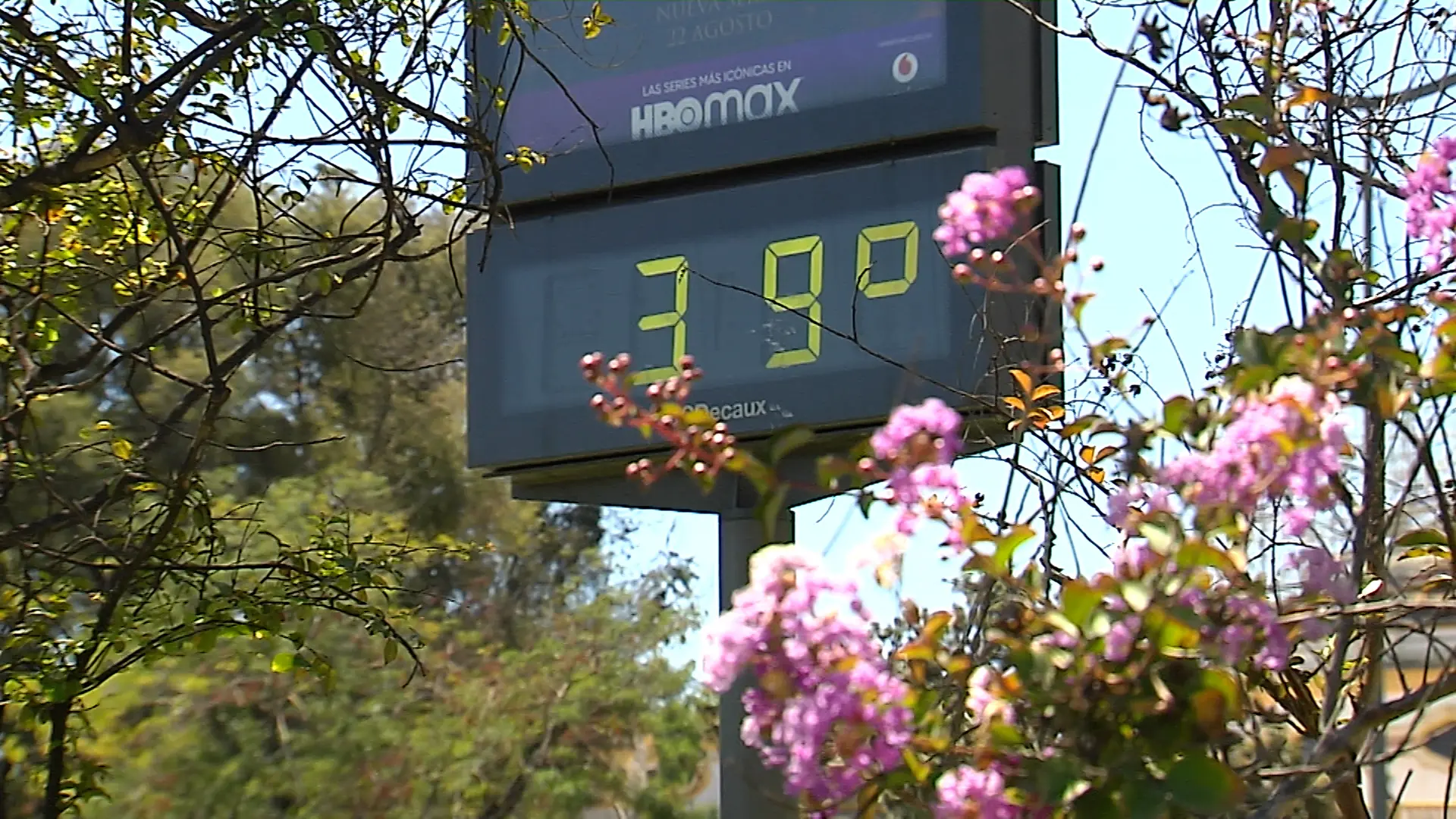 Vídeo: Sevilla roza los 39 grados de temperatura
