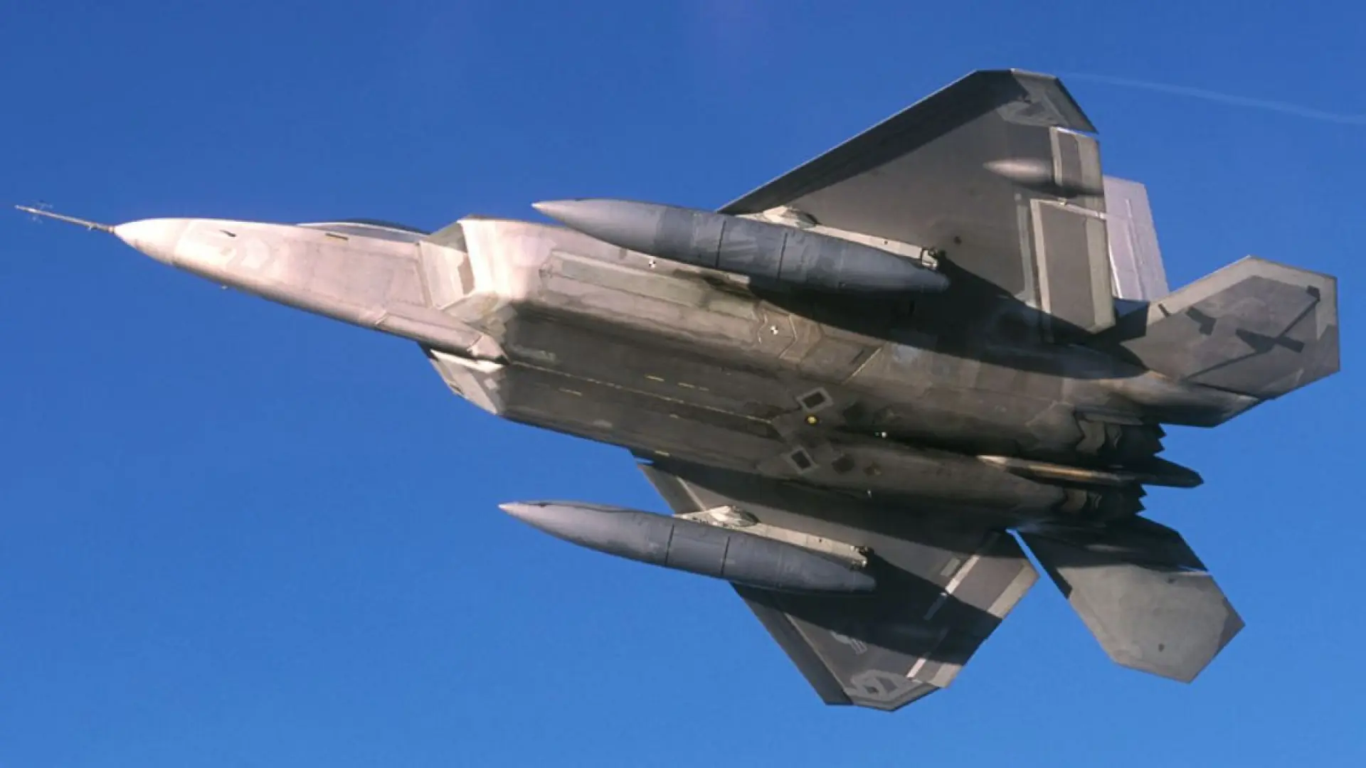 F-22 Raptor: el avión 'top secret' de EEUU con tecnología furtiva