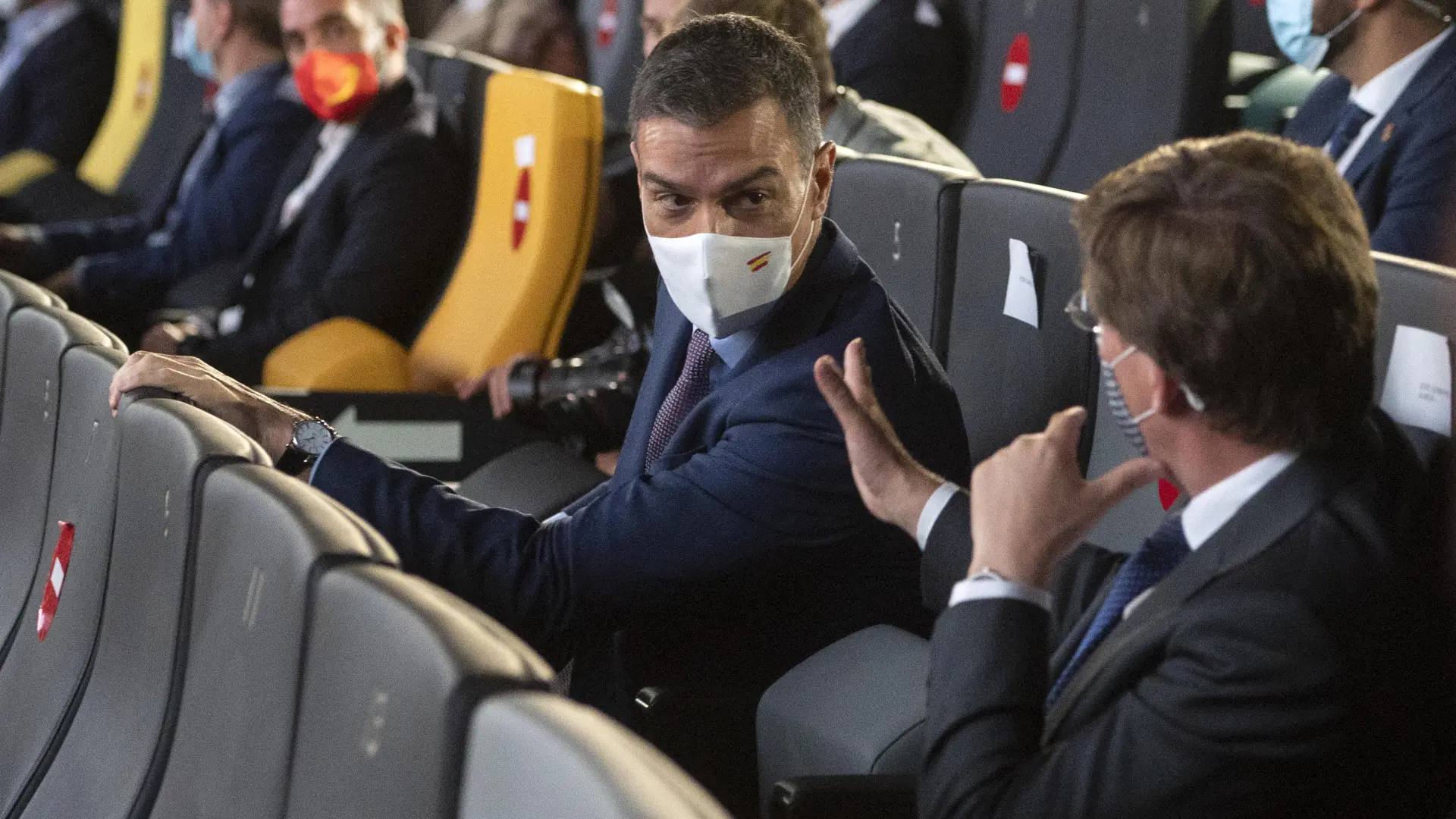 El Gobierno sube el límite salarial de los alcaldes un 4%, hasta 116. ...