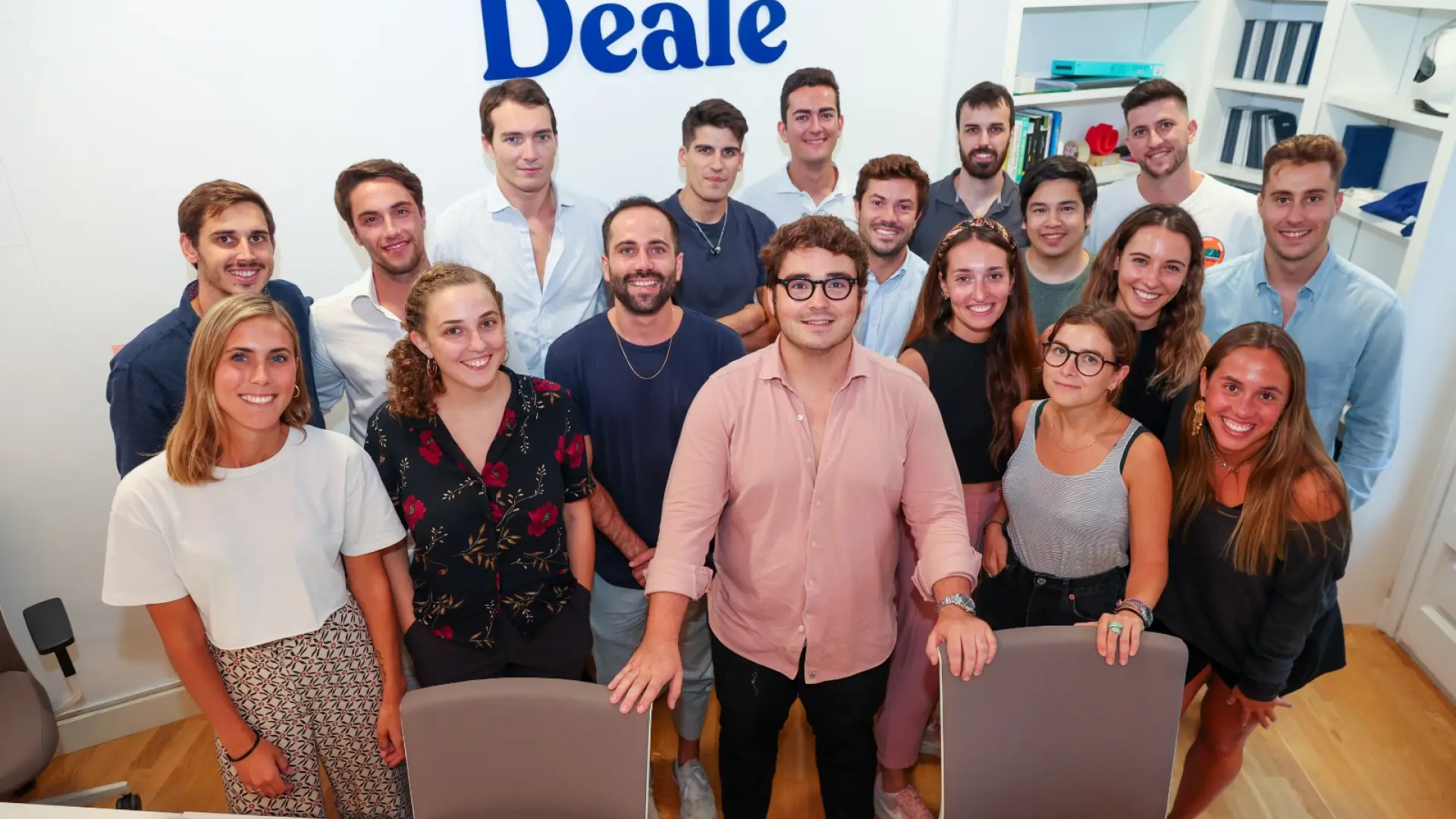 Deale desafía las dudas del M&A tras recibir 100 millones en ofertas ...