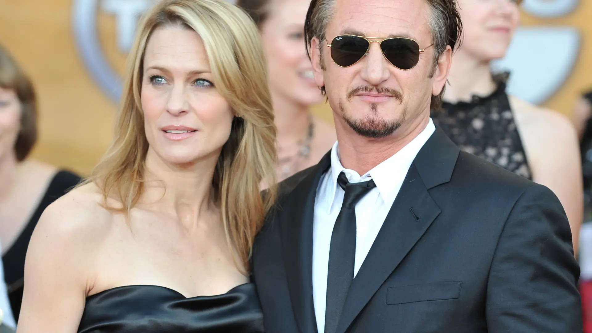 Sean Penn y Robin Wright pasan mucho tiempo juntos aprovechando sus solterías