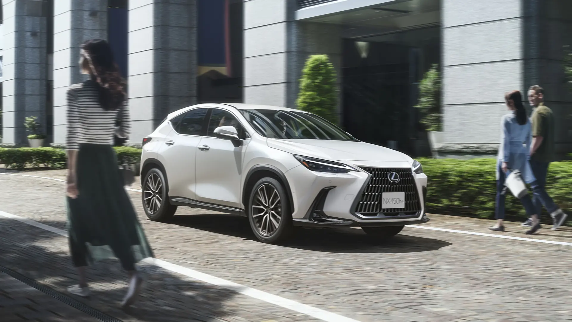 Lexus retoca la gama y el equipamiento del NX de última generación