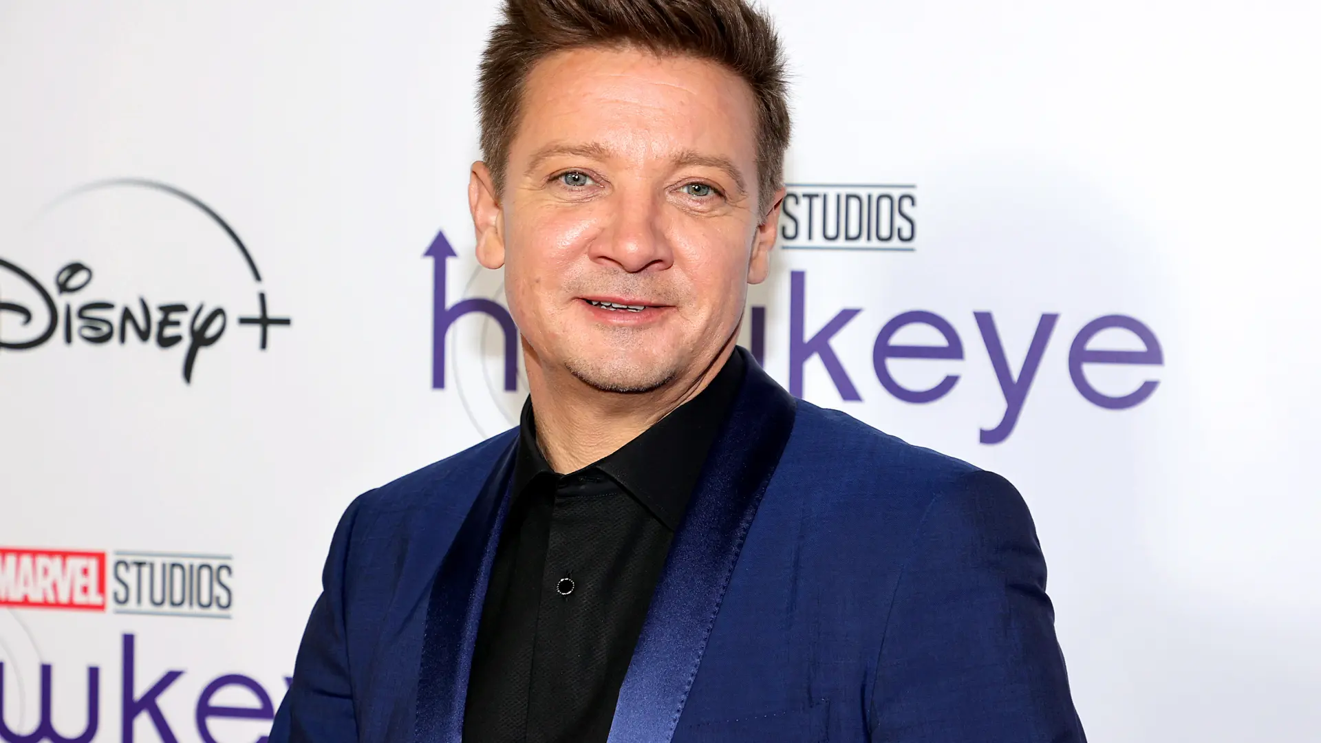 Jeremy Renner se rompe al hablar del accidente que casi le cuesta la ...