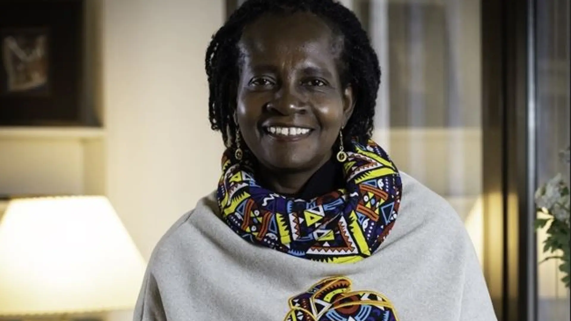 Oloo, premio Harambee 2023: "Hay que ayudar a las africanas a crear ...