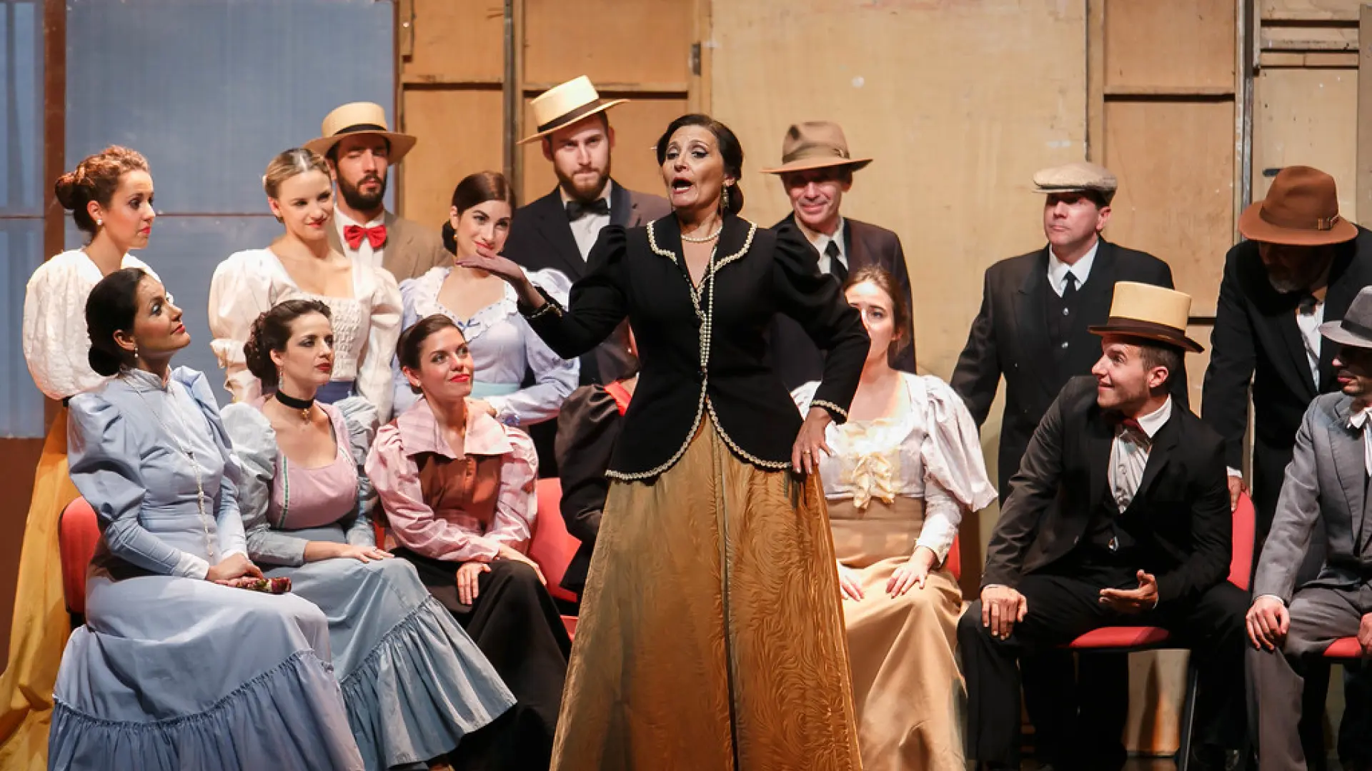 La zarzuela y la acogida tradicional jacobea, Patrimonio Cultural ...