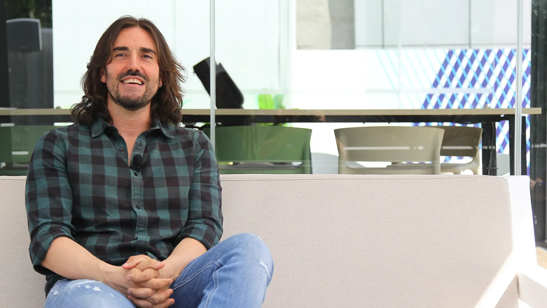 Entrevista | Andrés Suárez: "Persigo ser un eterno de la música"