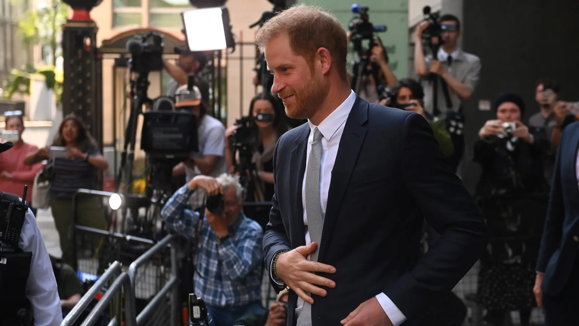 La trama de la película que produce el príncipe Harry y sus ...