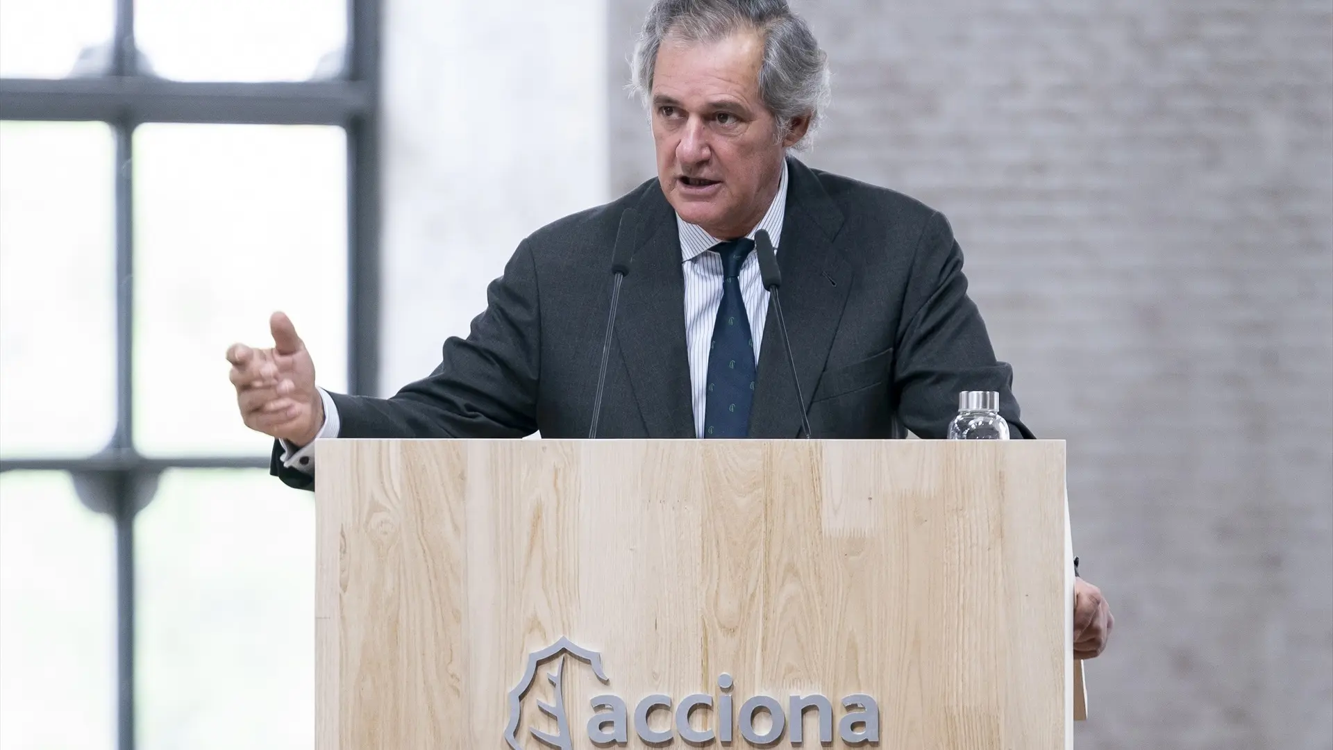 Acciona alerta que los cambios legislativos "minan la confianza de los ...