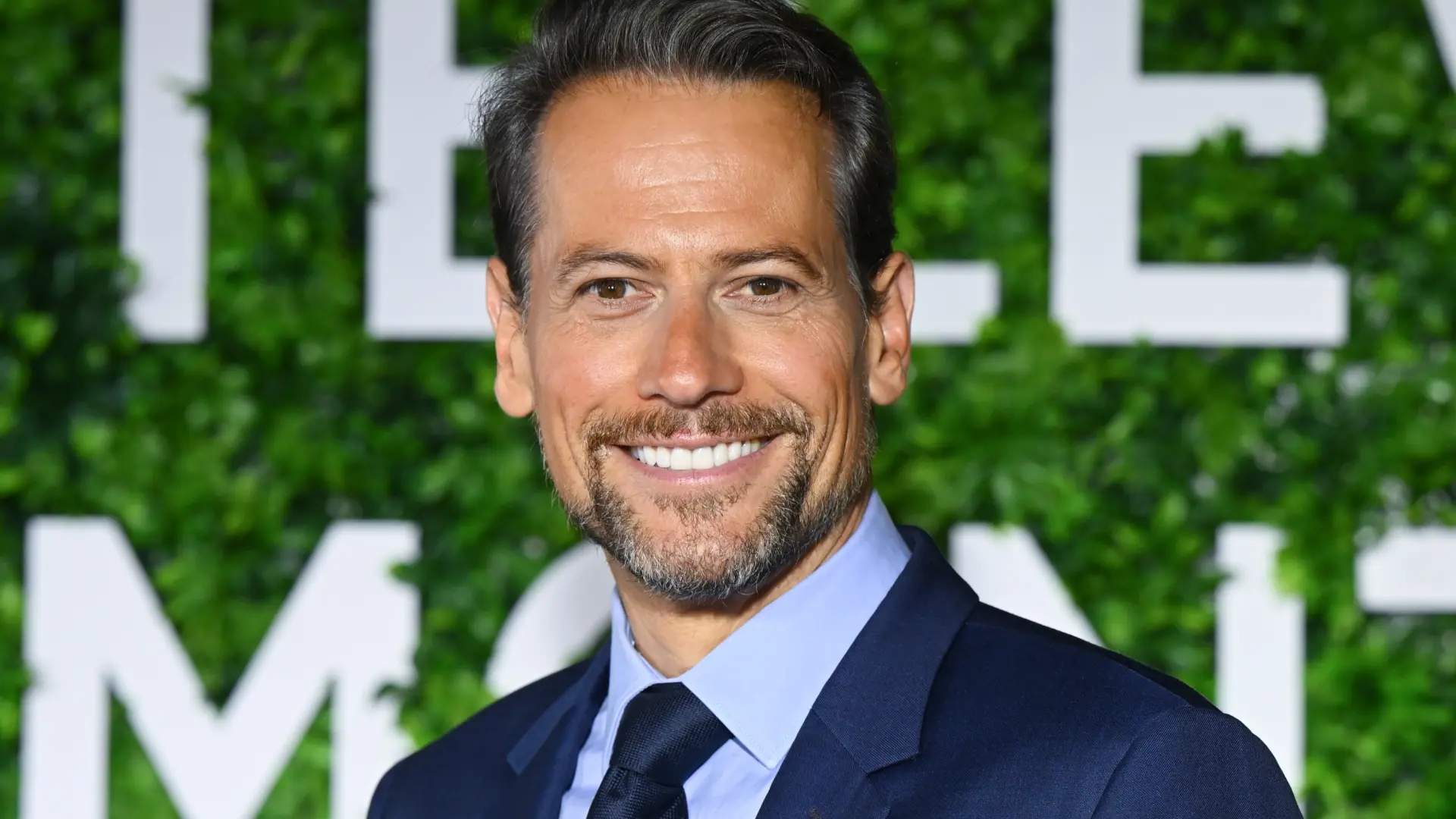 El actor Ioan Gruffudd, de 'Los 4 Fantásticos', afirma que su exesposa se ha creado cuentas ...