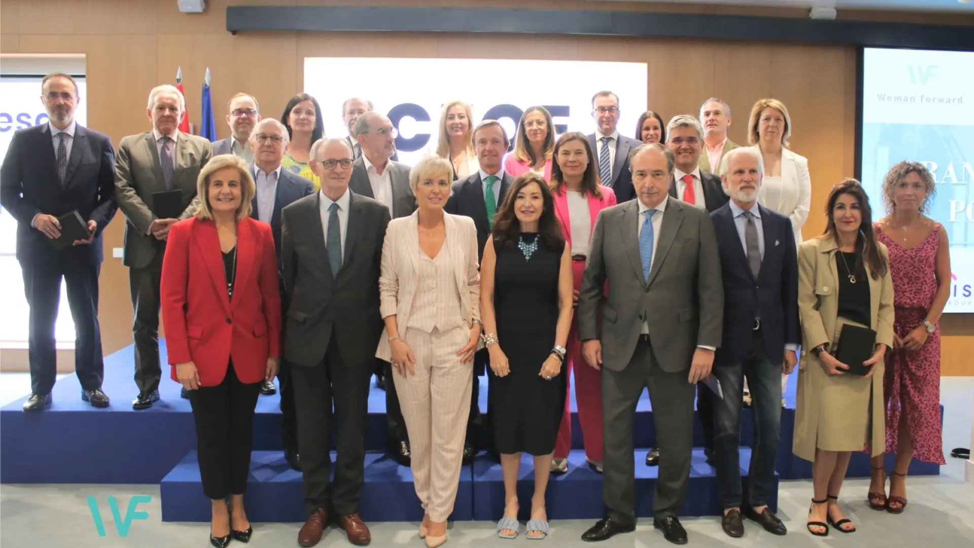 Solo un tercio de los altos directivos percibe de forma igualitaria a ...