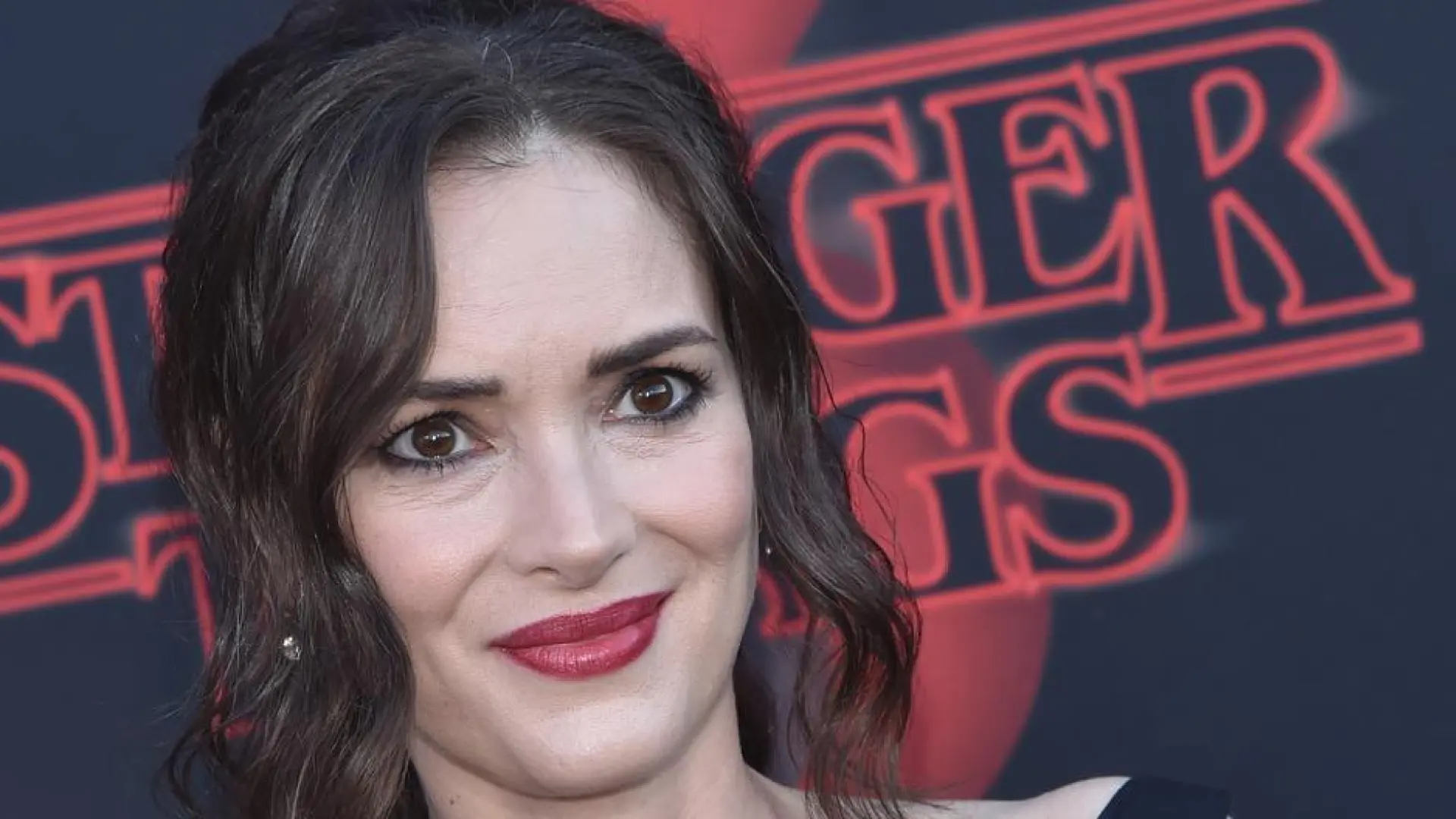 El increíble cambio de Winona Ryder: desde su romance con Johnny Depp ...