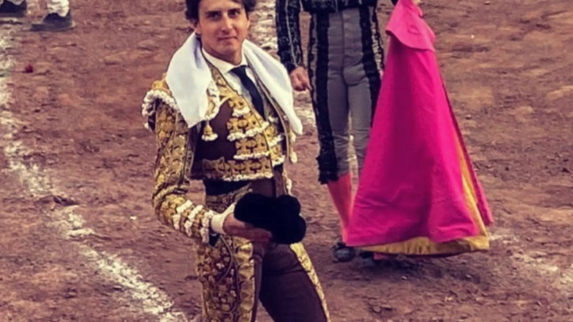 Quién es Andrés Roca Rey, el torero peruano al que se relaciona con ...