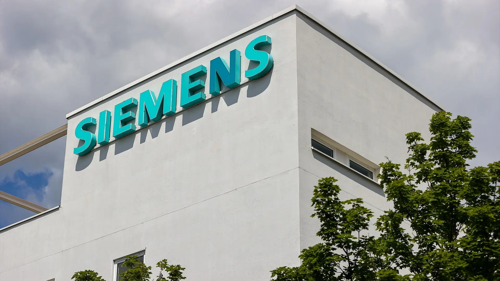 Siemens sextuplica ganancias en nueve meses por el impulso del mercado ...