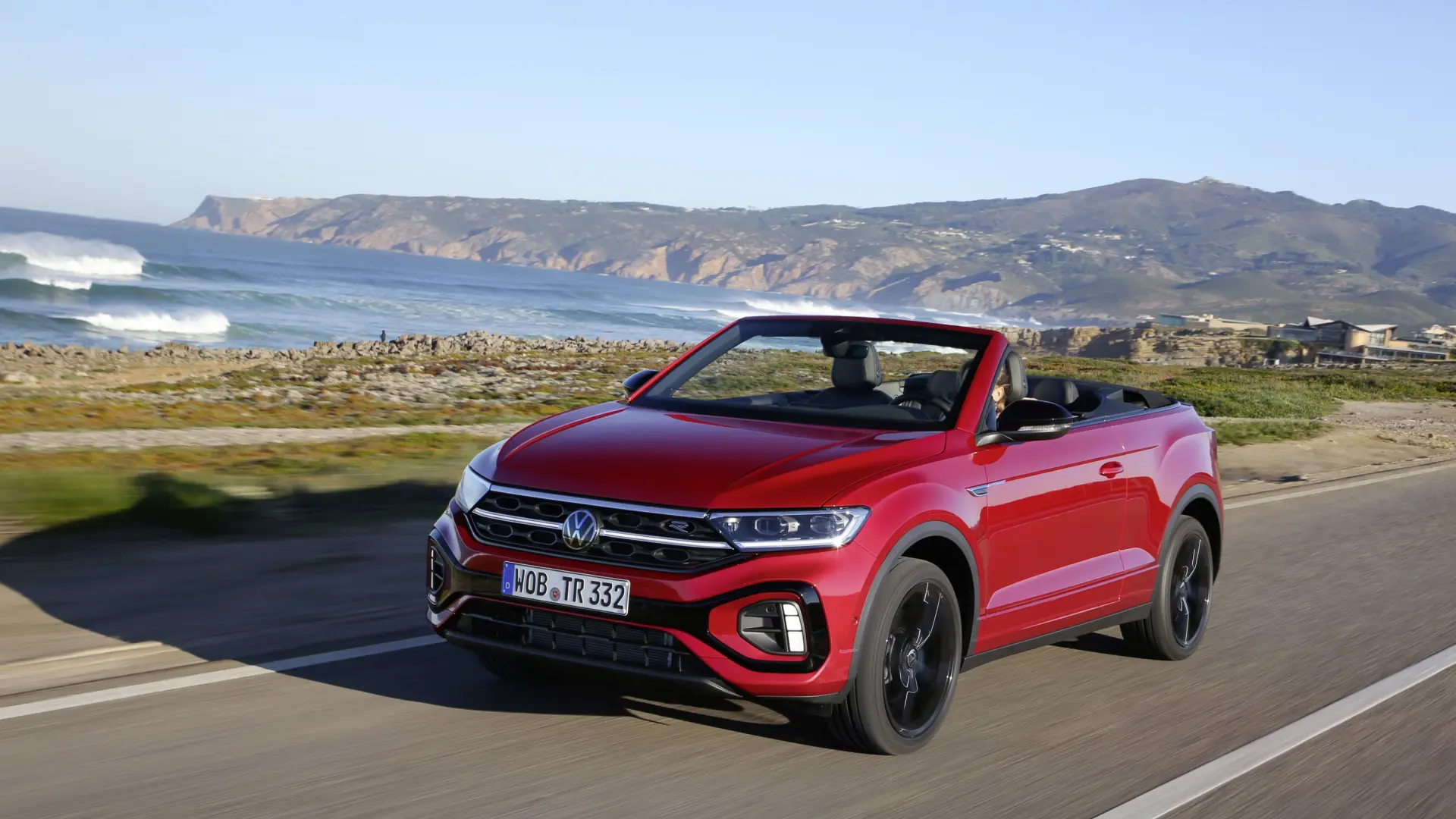 Probamos el Volkswagen T-Roc Cabrio, el único SUV descapotable del mercado