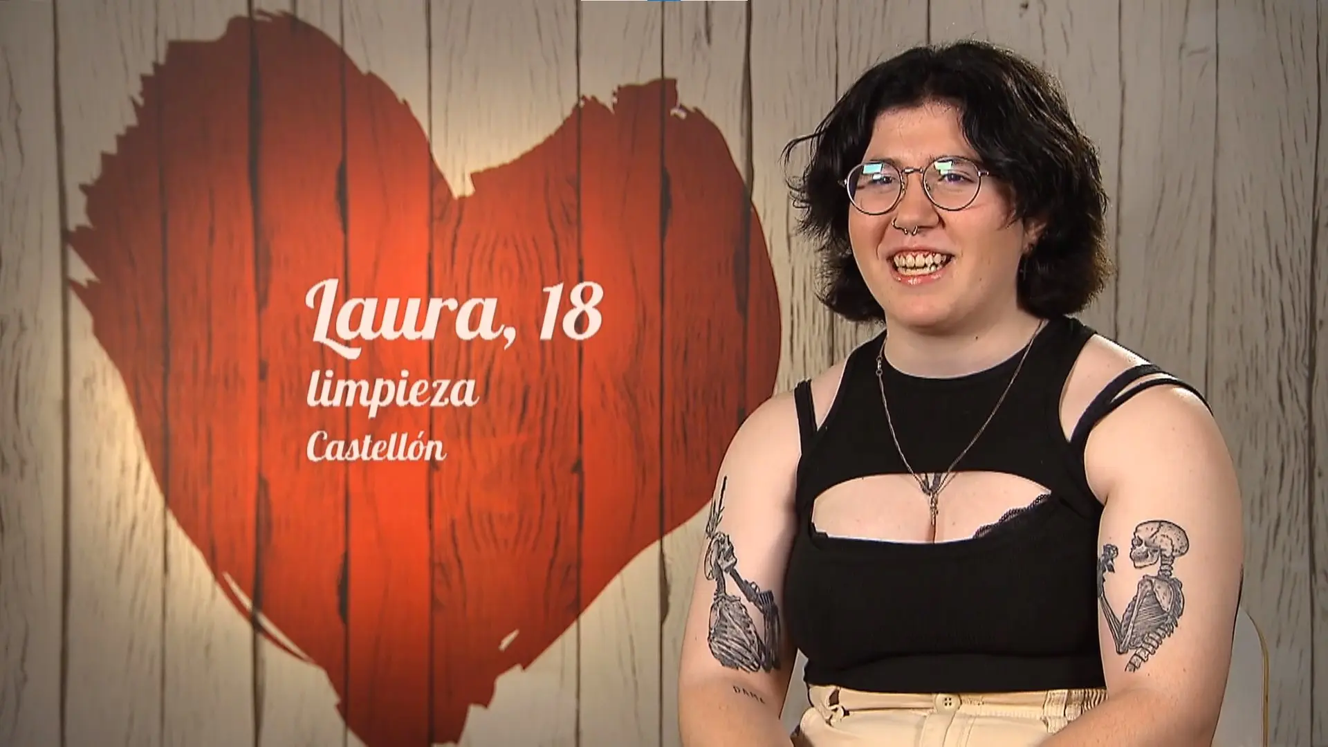 Laura, en 'First Dates': "De pequeña me querían llevar a terapia porque ...