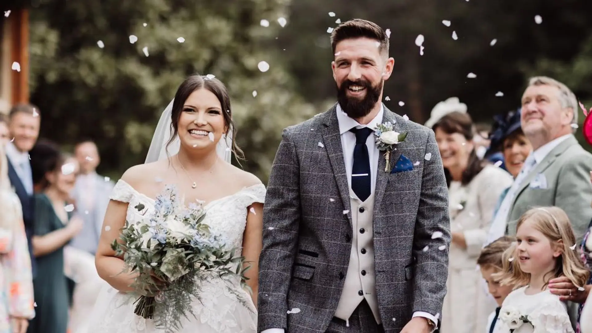 Muere la mujer de Josh Vickers, portero del Derby Country, tres meses ...