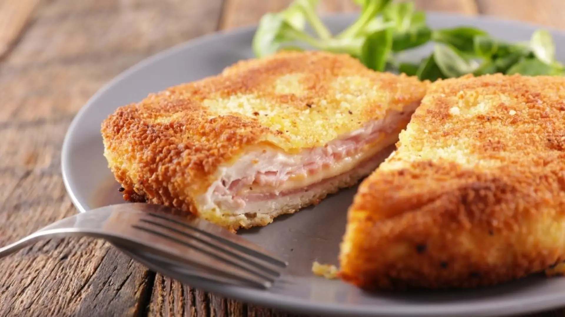 San Jacobo, la curiosa historia detrás de este plato empanado con ...