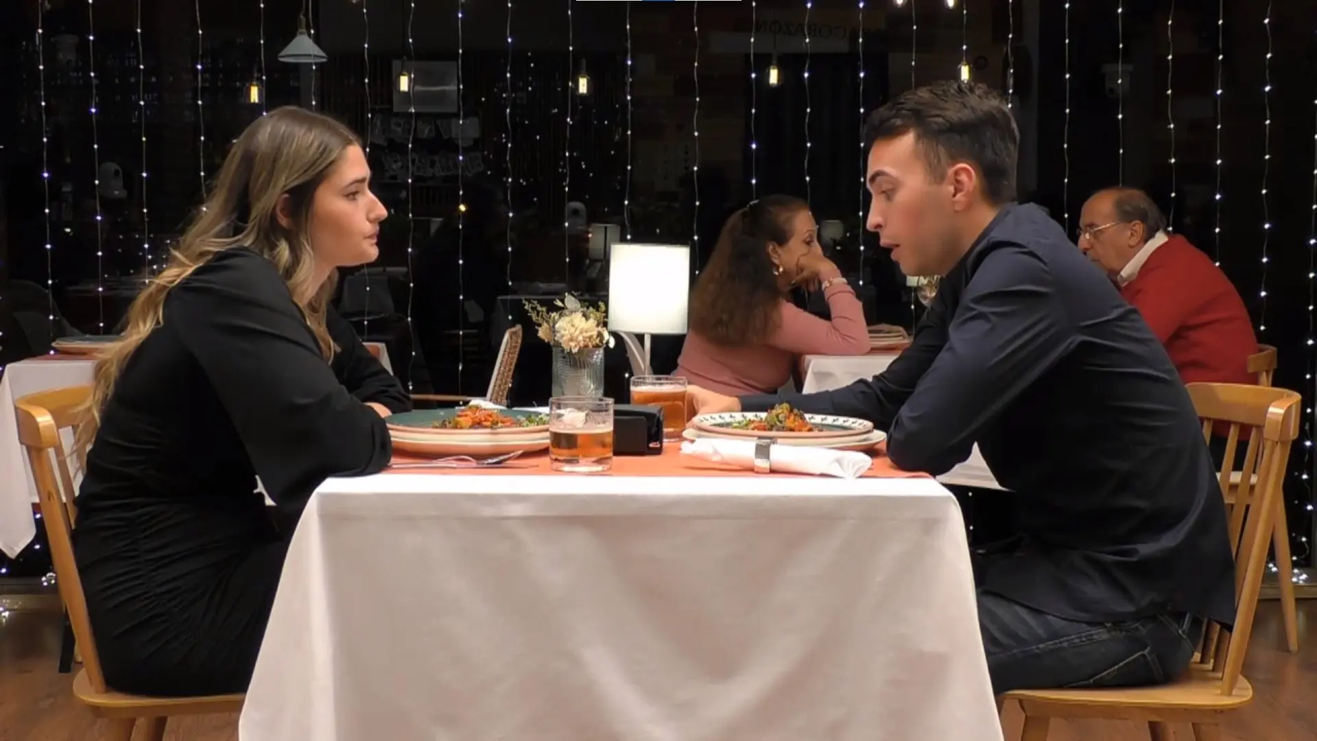 La curiosa comparativa de Vanesa a su cita de 'First Dates': "Pareces ...
