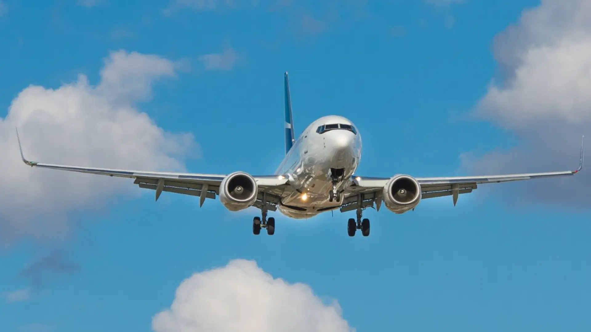 La IA podría encargarse de hacer la revisión del próximo avión en el ...