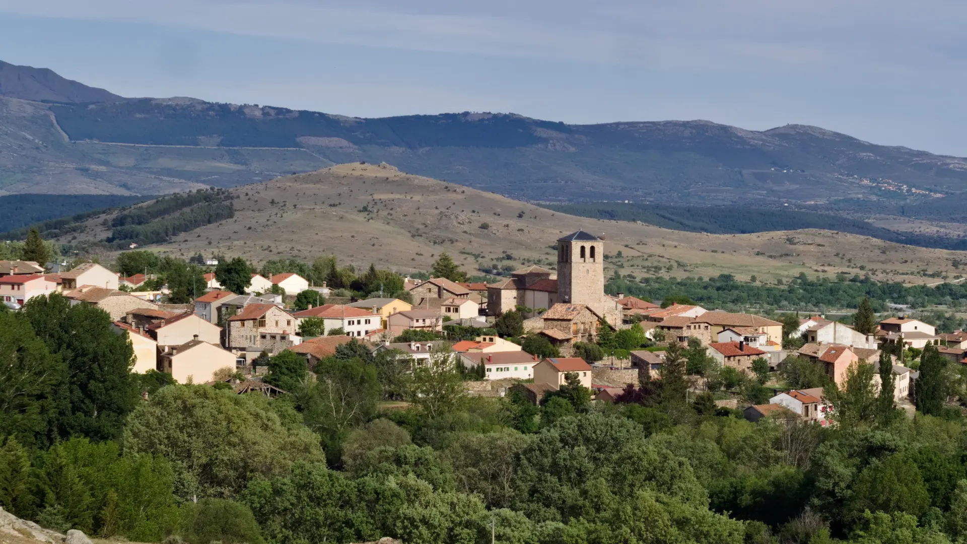 El tranquilo pueblo en plena naturaleza para una escapada de fin de ...