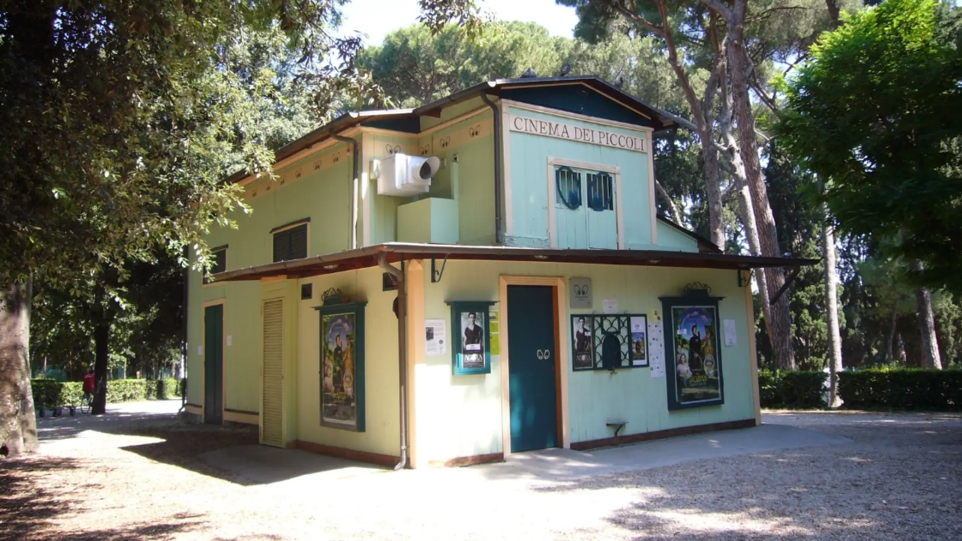 Este es el cine más pequeño del mundo: un edificio histórico escondido ...