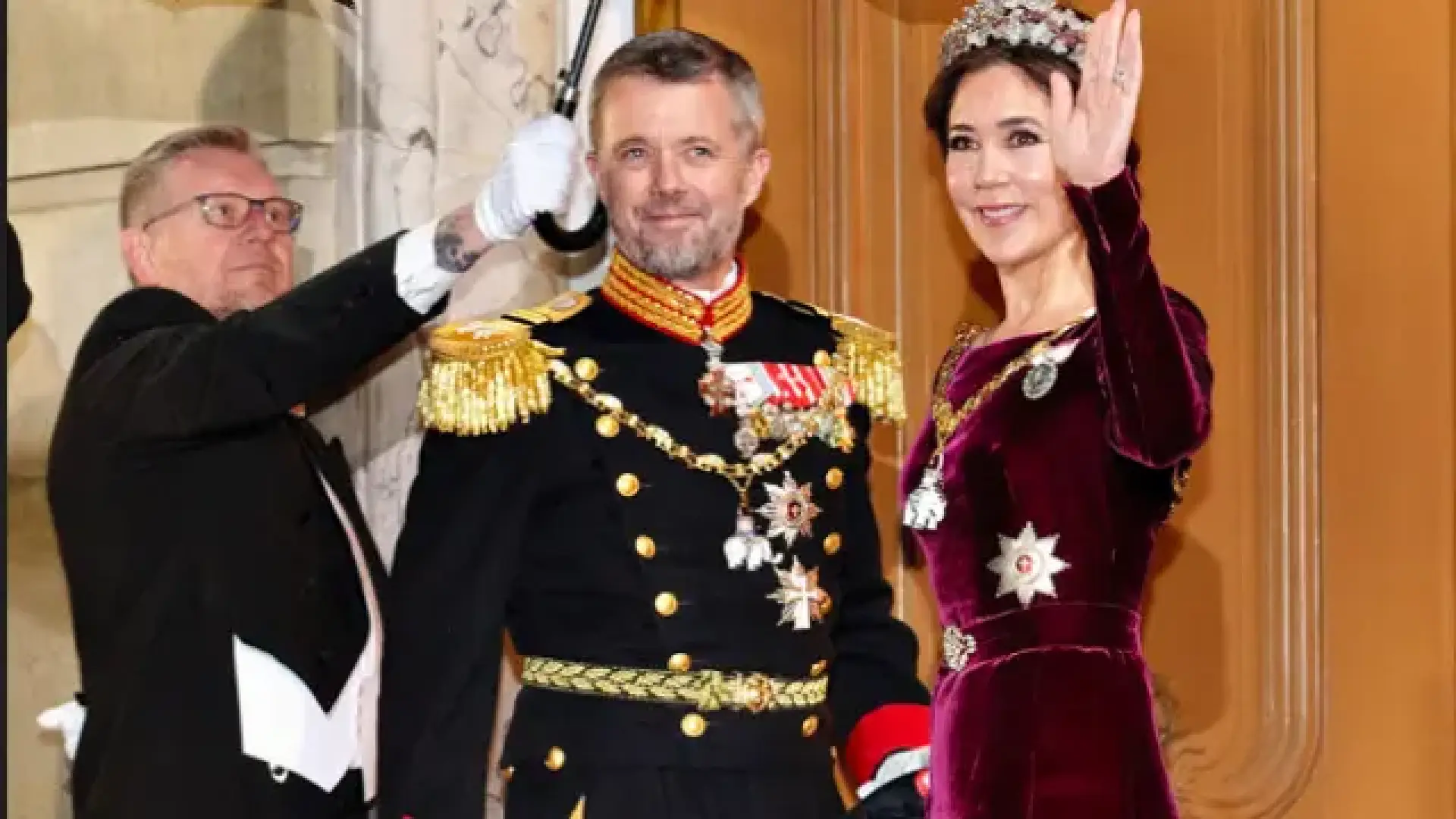 Mary Donaldson hace su primera y estelar aparición tras saber que se ...