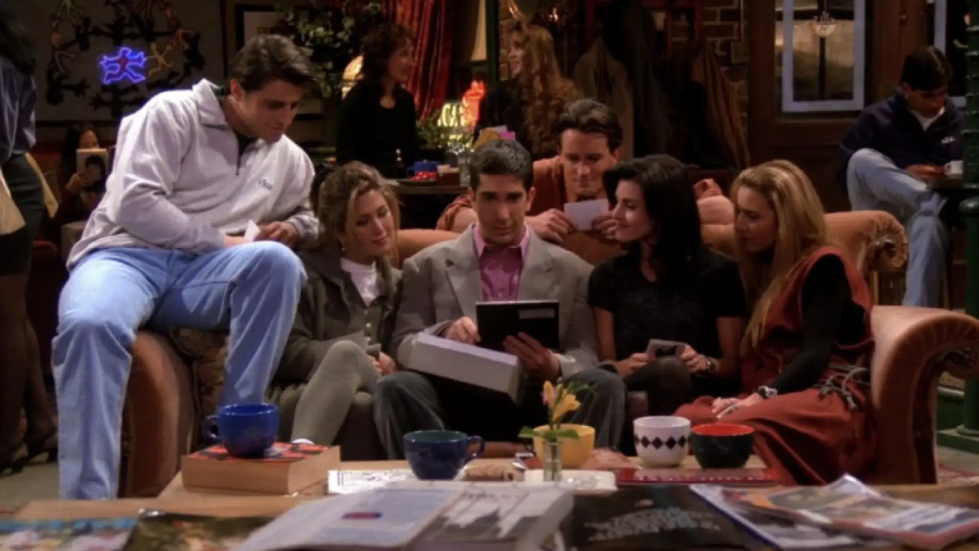 ¿Por qué el reparto de 'Friends' no formó parte del homenaje a Matthew ...