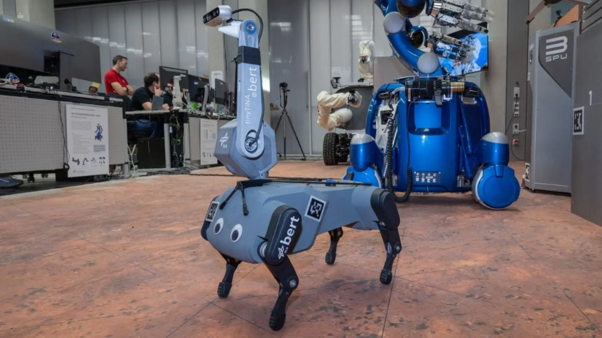 Este perro robot puede ser controlado por astronautas desde el espacio ...