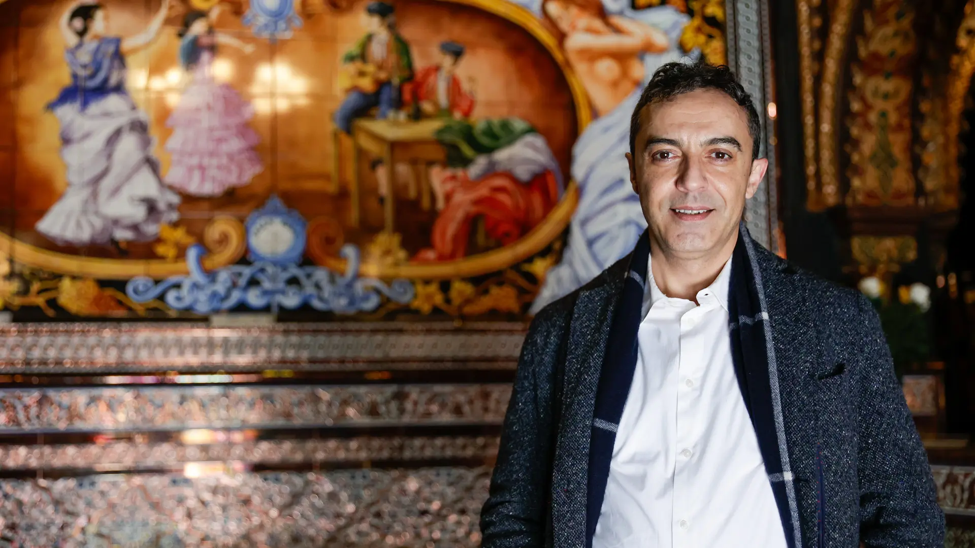 El actor y cantante Ángel Ruiz: "En España todavía existen prejuicios hacia la copla y yo lucho ...