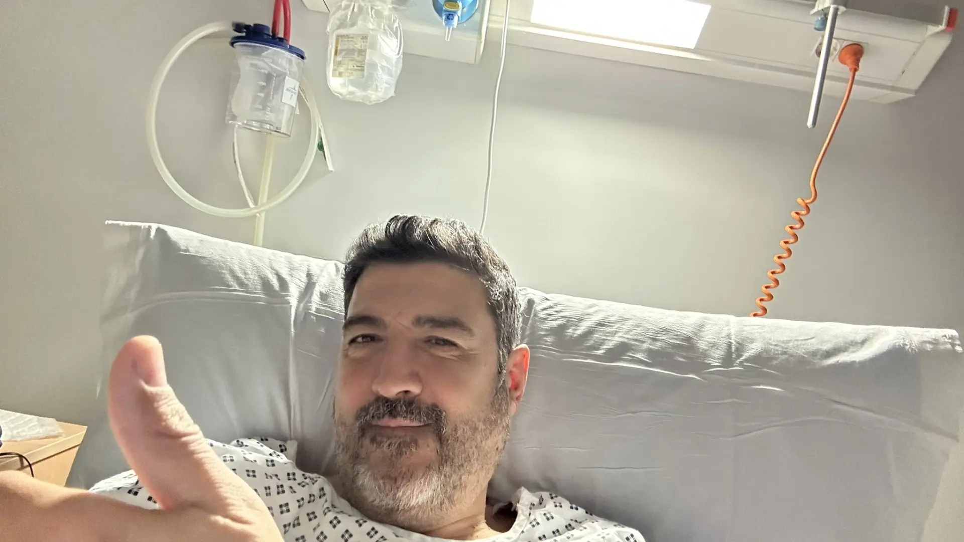 El locutor de Los 40 Tony Aguilar, sometido a una doble operación ...