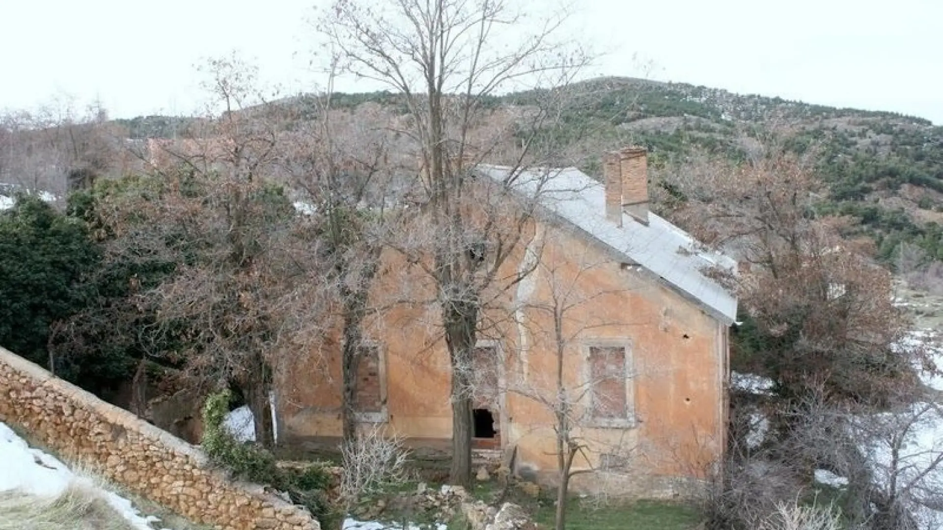 La Junta de Andalucía rechaza la explotación pública del hotel de Las ...