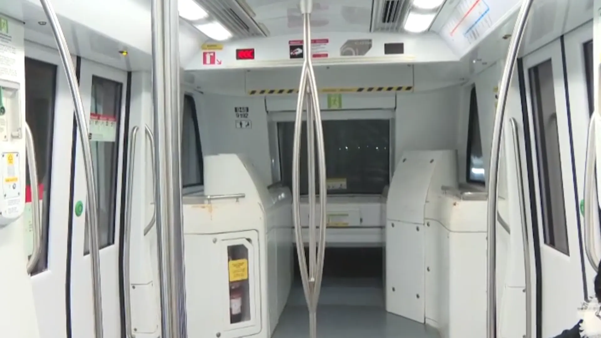 Vídeo: El 30% de los trenes que circulan en el Metro de Barcelona lo ...