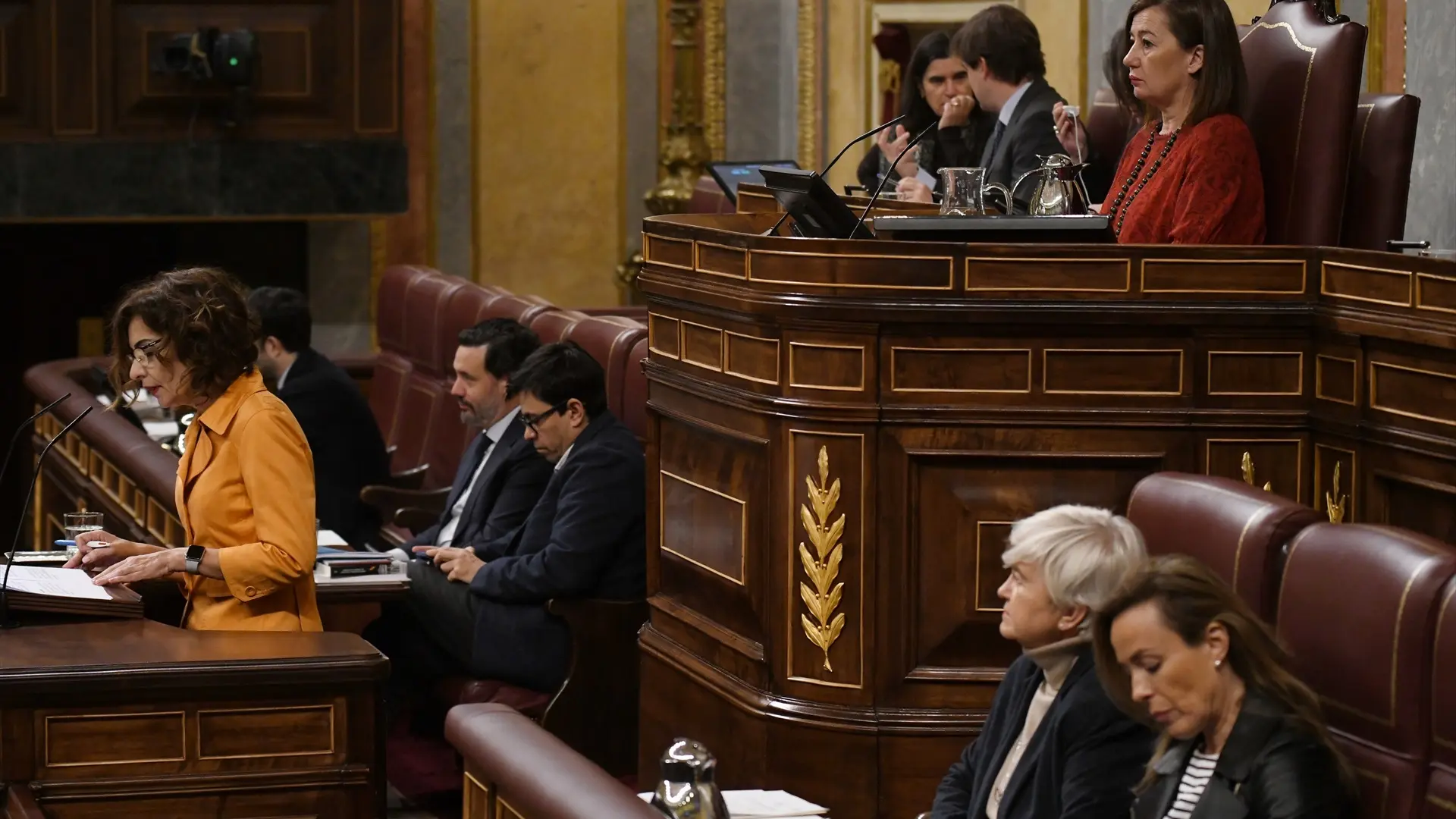 PSOE y PP tumban la propuesta de Sumar contra la venta de casas a ...