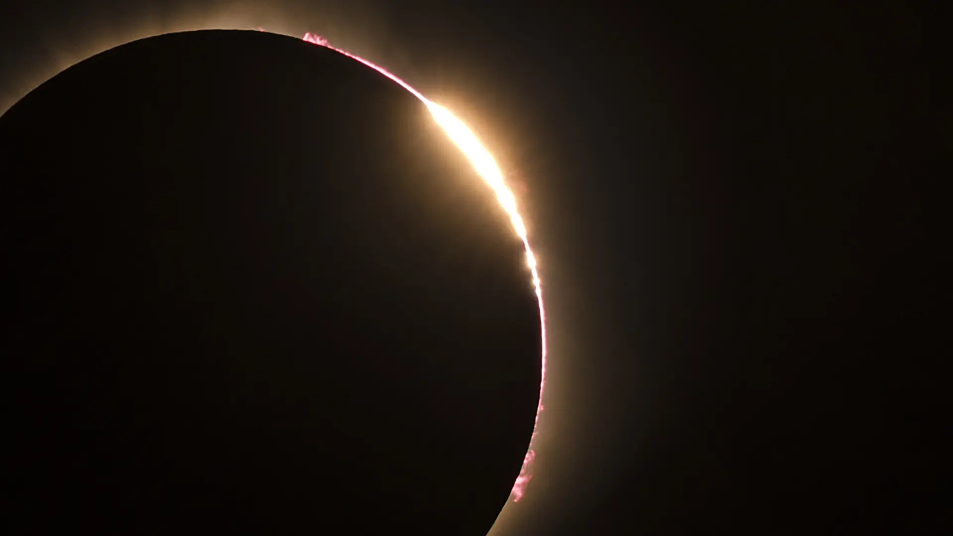 España vivirá tres eclipses solares en tres años: así será el 'trío ...