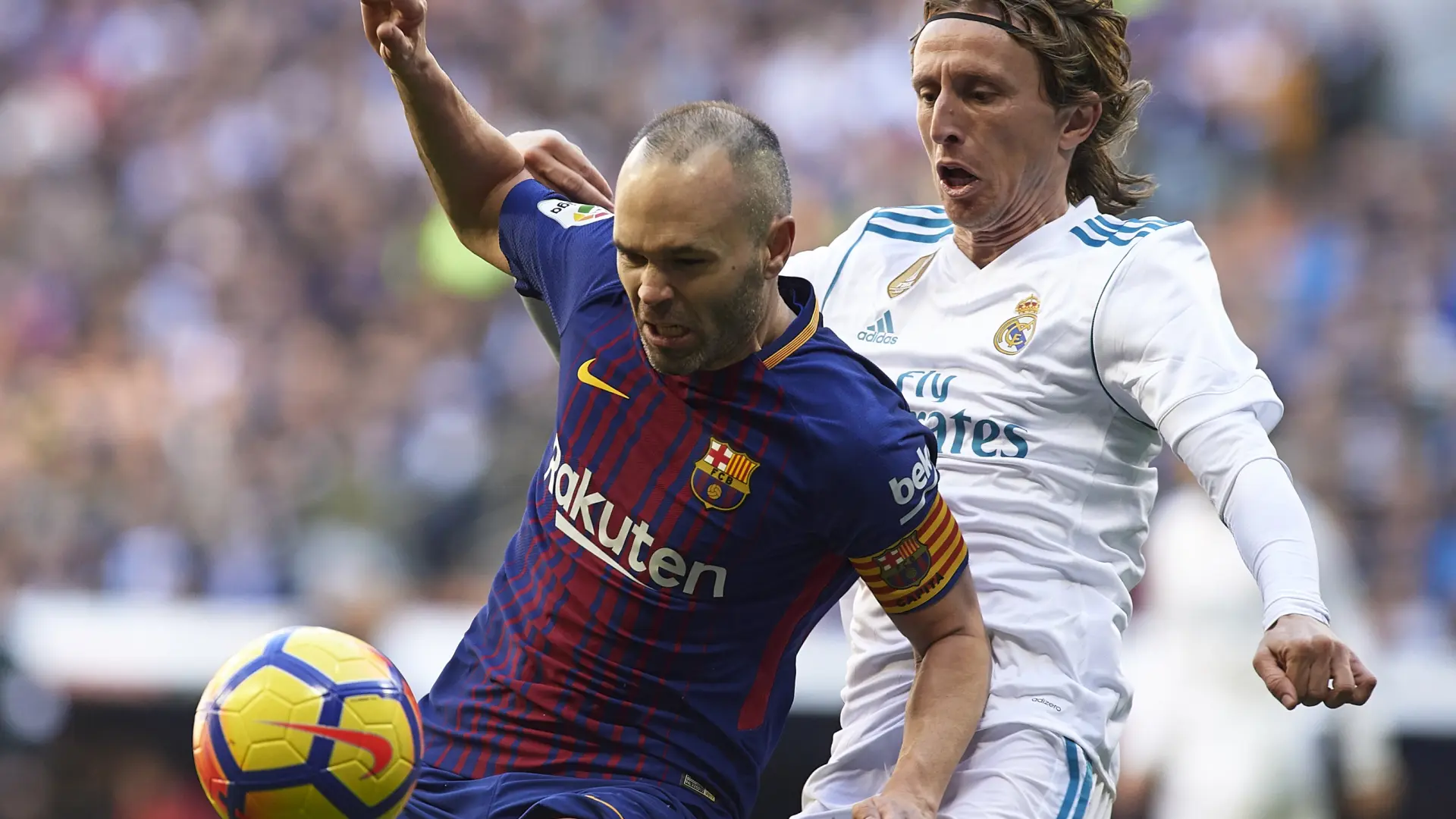 ENCUESTA | Iniesta, Kroos, Xavi, Modric... ¿Quién ha sido el mejor ...