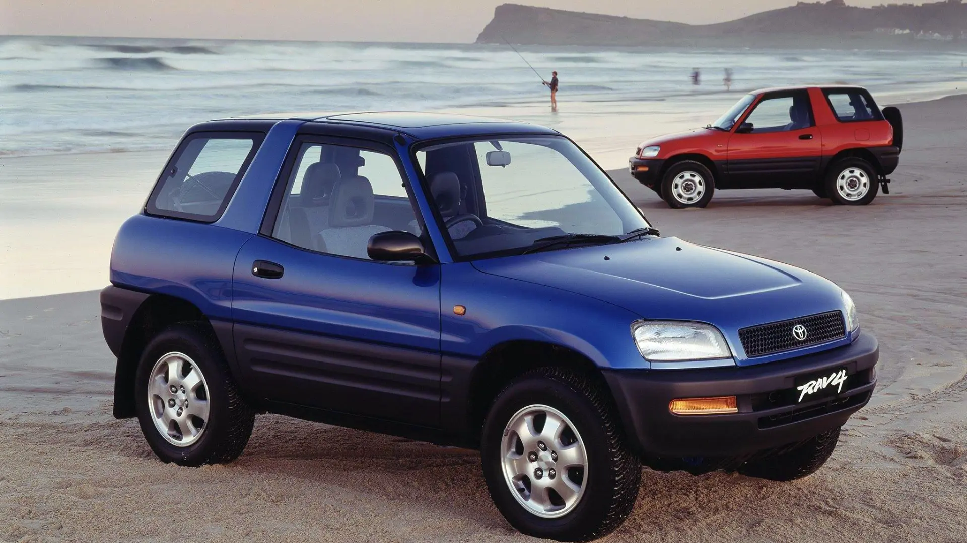 30 años de historia del Toyota RAV4 contados a través de sus cinco ...