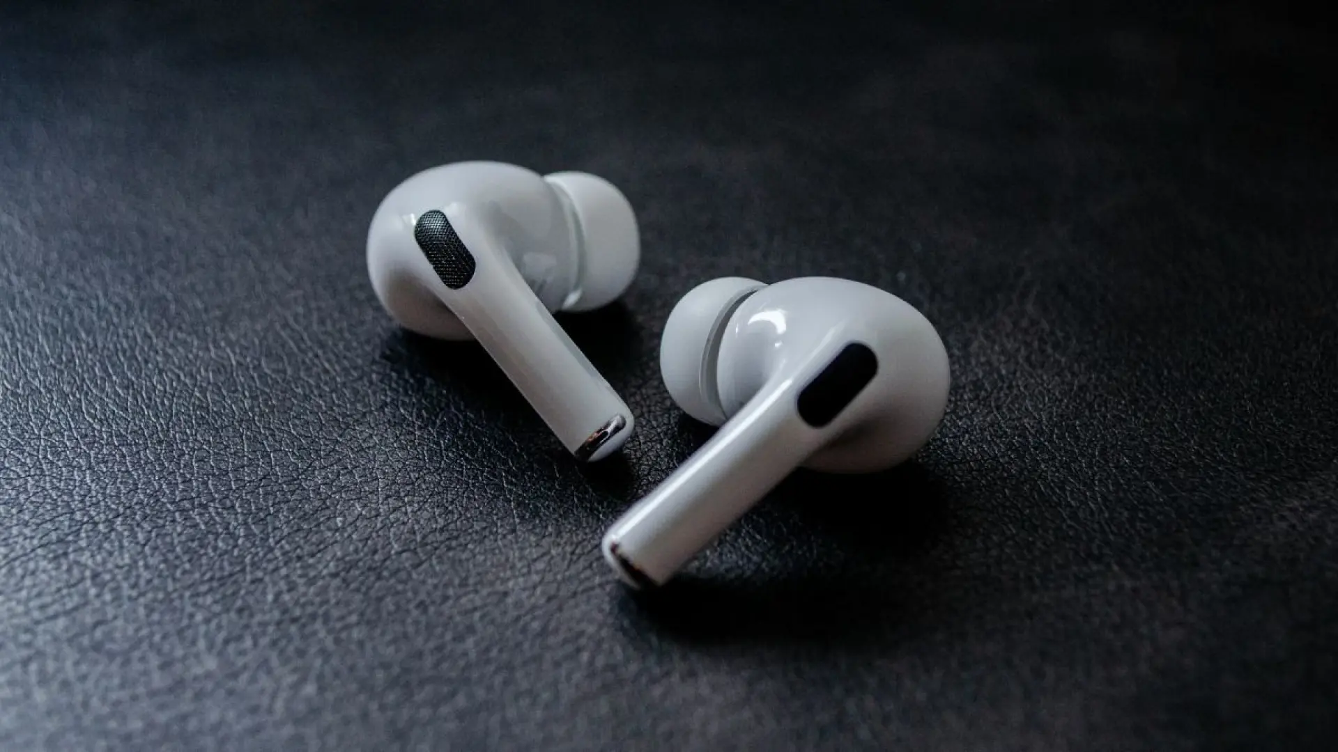 ¿Tienes AirPods? Estas son todas las mejoras que pronto llegarán a tus ...