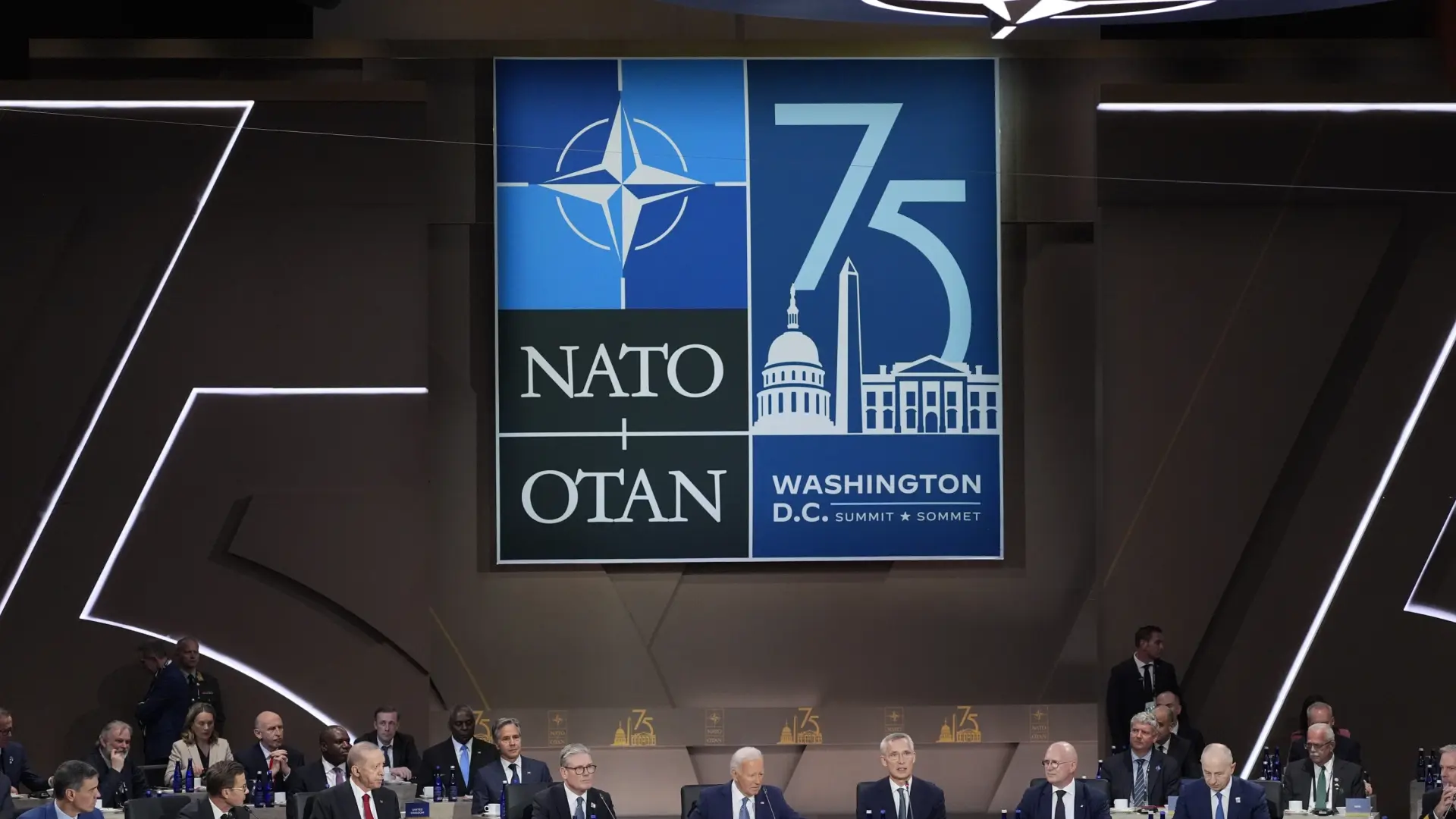 ¿OTAN? Sí, por supuesto | Opinión de Miguel Ángel Liso