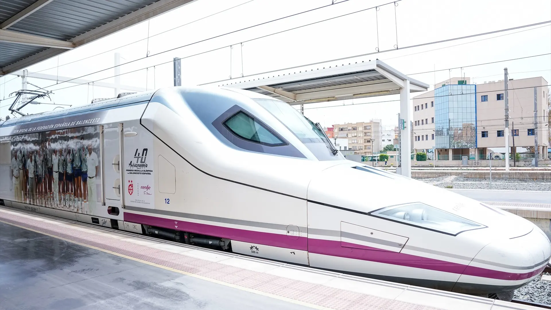 Viajar a mitad de precio con Renfe es posible si tienes más de 60 años