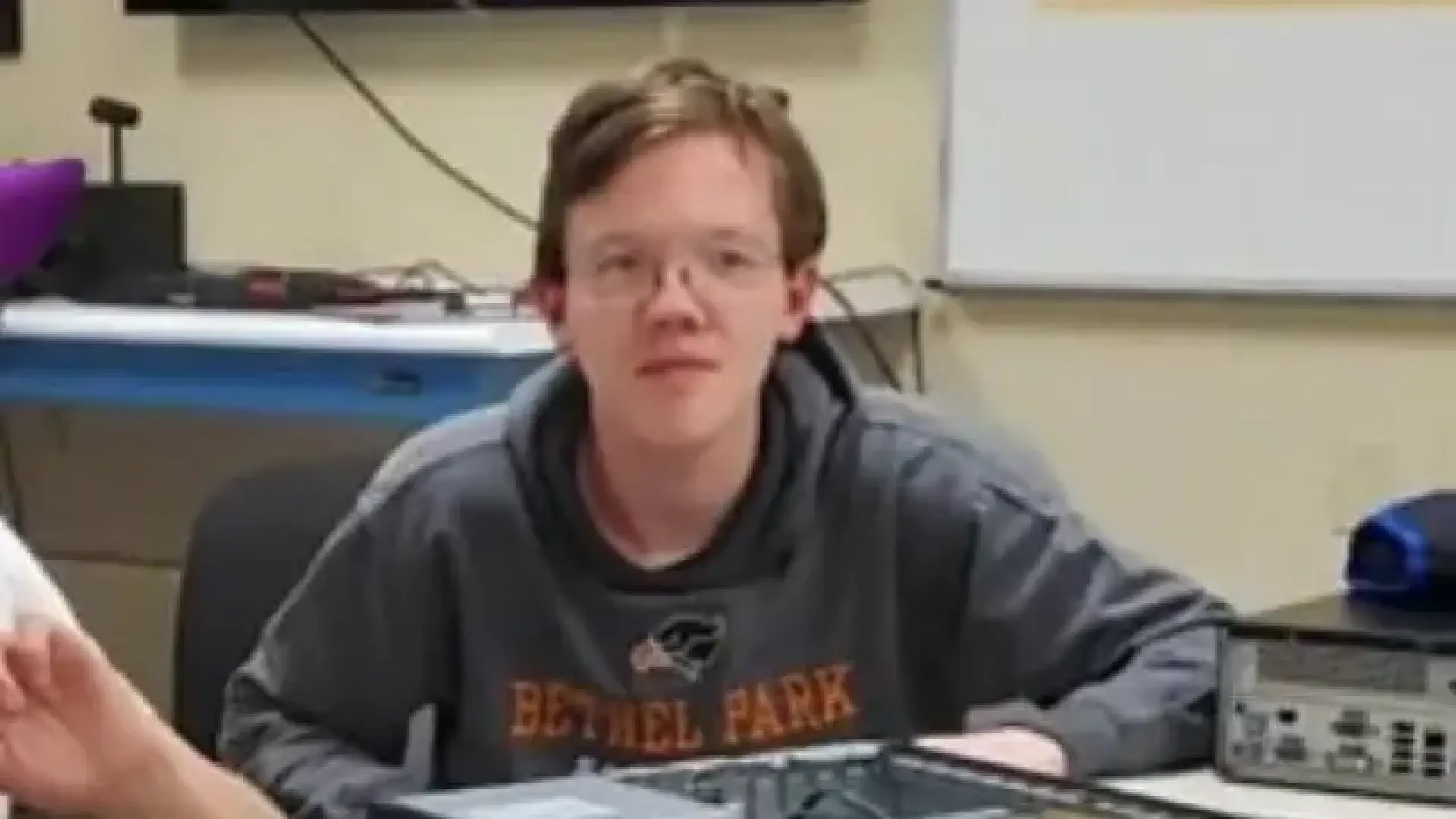 Bullying, aislamiento y polarización: el camino al extremismo de Thomas ...