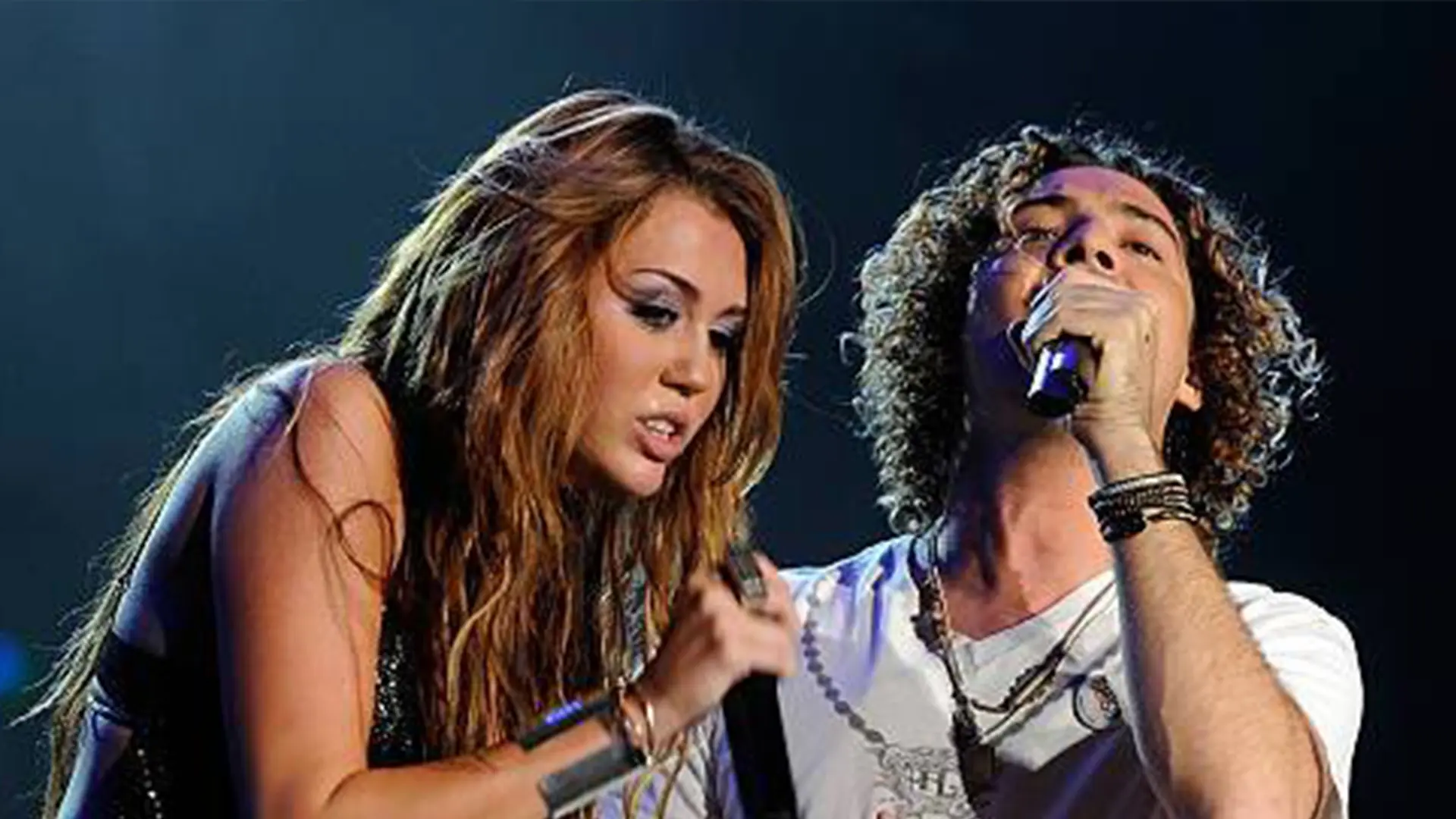 TOP 5 duetos que parecían imposibles: Aitana y Sam Smith, Bisbal y ...