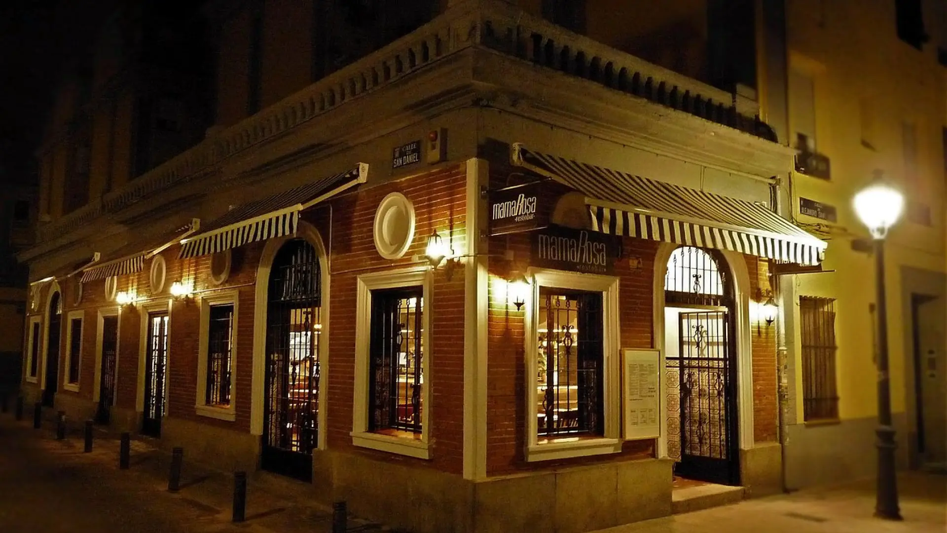El restaurante argentino que esconde una bonita terraza y es un oasis ...