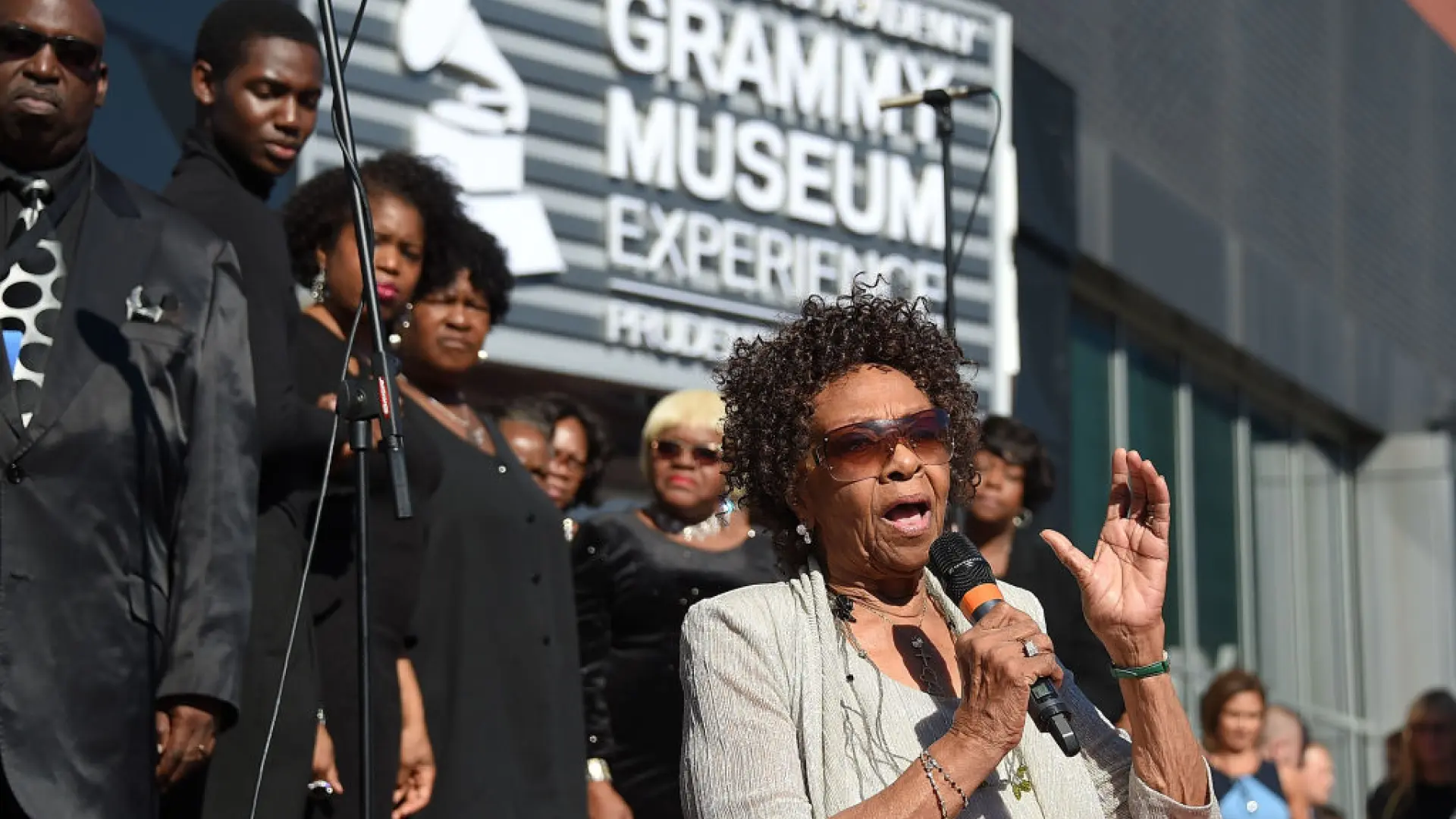 Muere a los 91 años Cissy Houston, madre de Whitney Houston y cantante ...