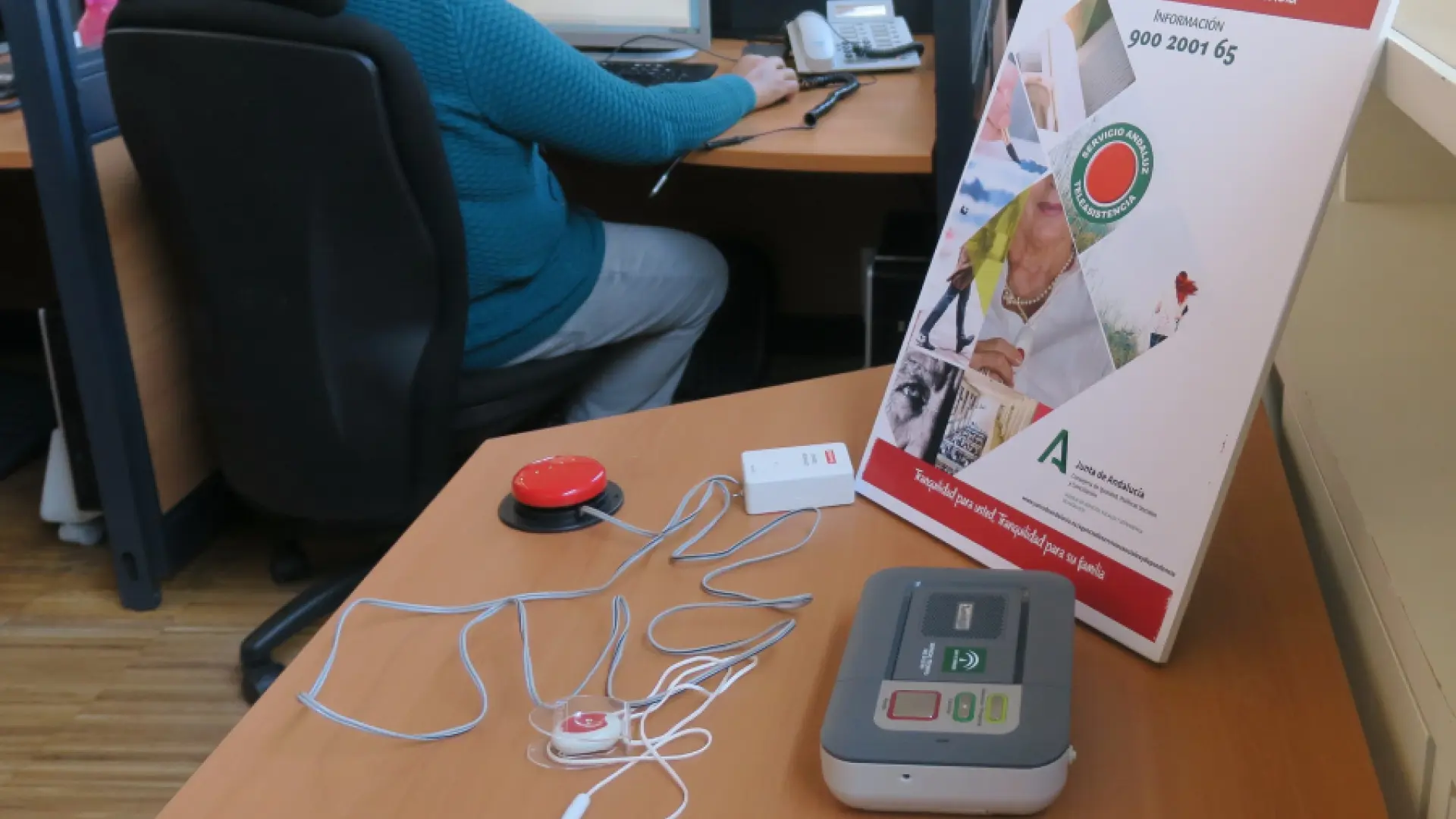 Andalucía revoluciona la teleasistencia con 400.000 dispositivos que ...