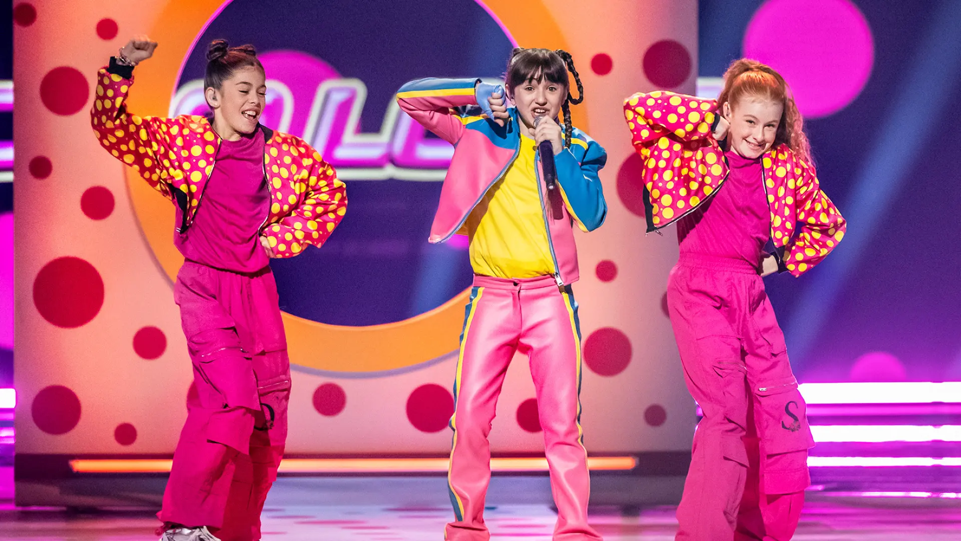 Así fue la actuación de Chloe DelaRosa, representante de España en ...