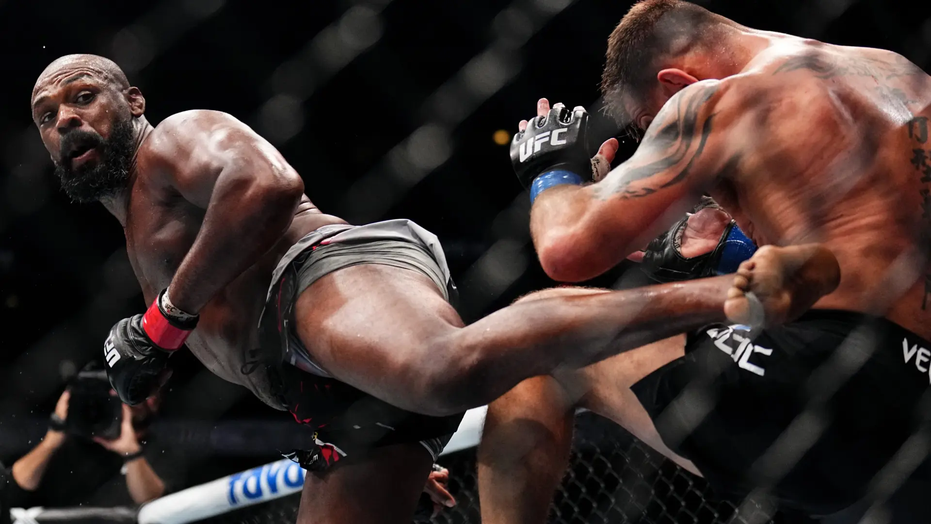 Jon Jones, campeón de UFC, sobre Topuria: "Una cosa es ganar el ...