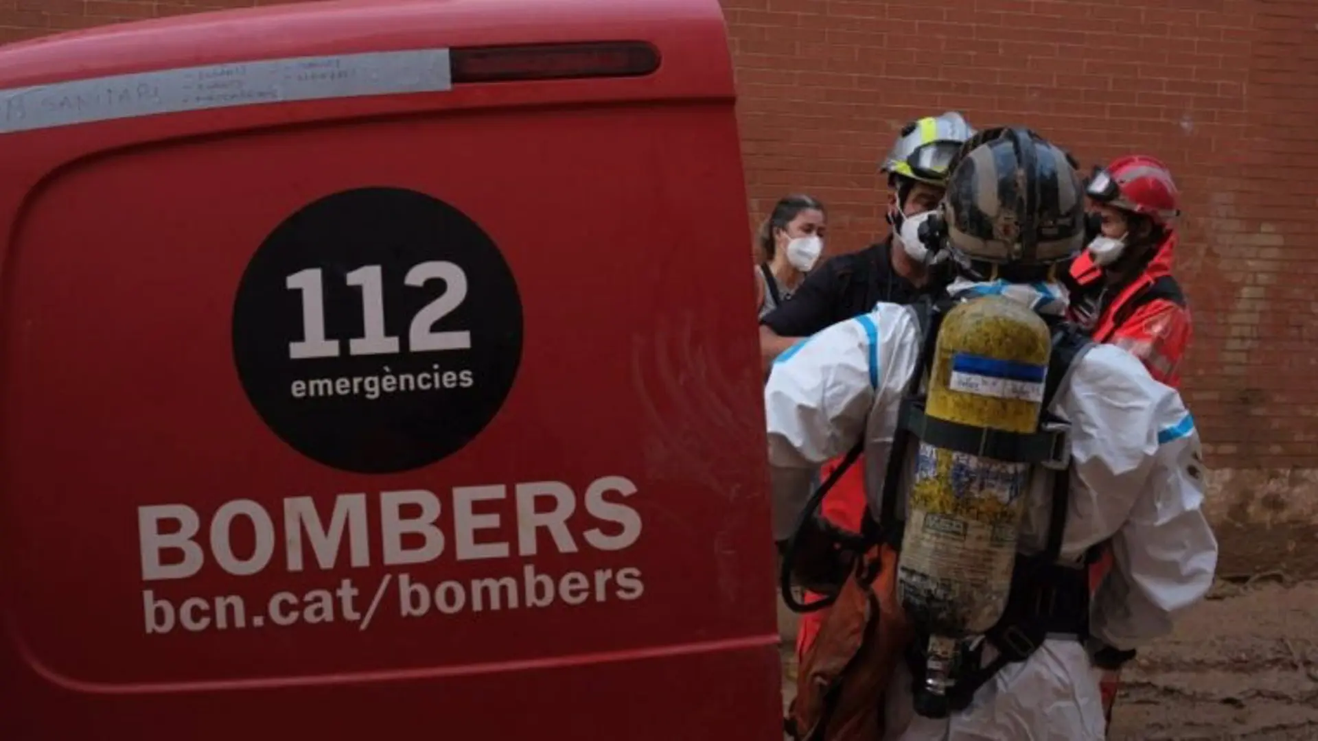 Los Bombers de Barcelona dan por finalizada su labor en Valencia tras enviar más de 260 efectivos