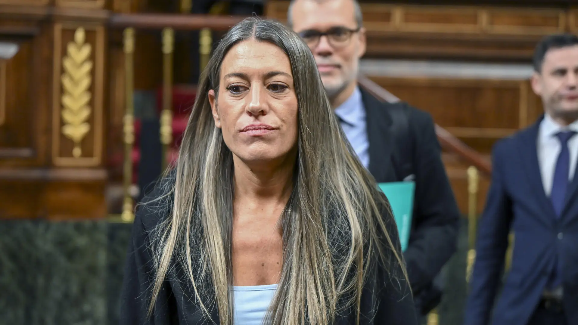 Junts da marcha atrás obligado por la presión y permite empezar a ...