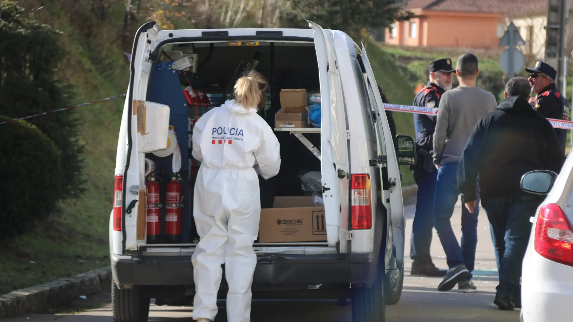 Detienen a un hombre por la muerte violenta de una mujer de 94 años en Sant Joan les Fonts