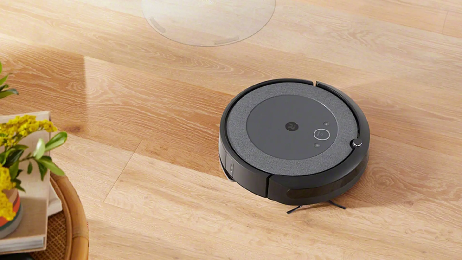 No es broma: este Roomba con base de autovaciado desploma su precio y ...